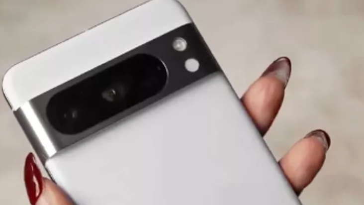 谷歌Pixel 8/Pro更多信息曝光：屏幕更小、亮度更高、120Hz刷新率_凤凰网