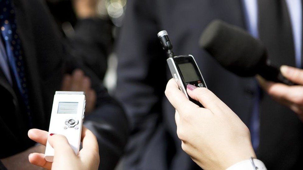 回到新闻实践，让讨论转化为行动_凤凰网