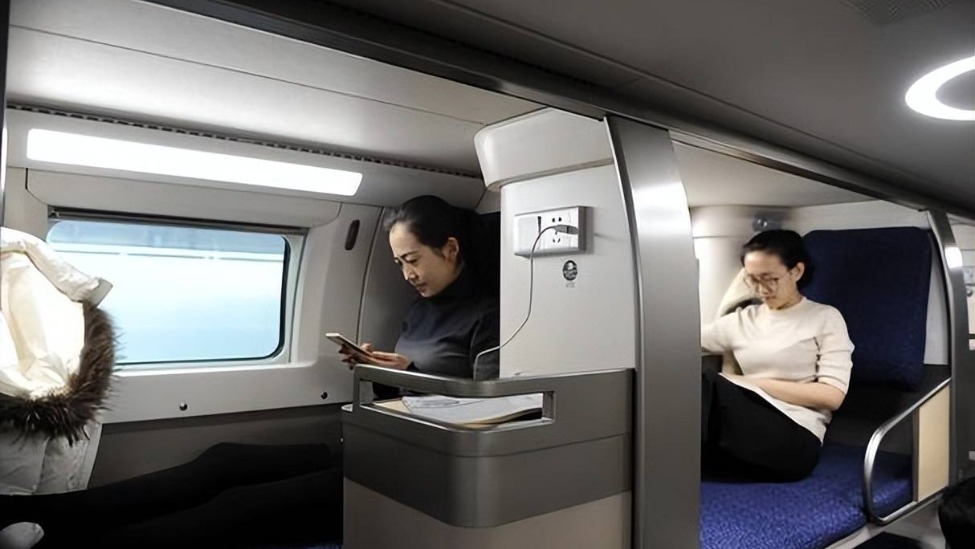 8分钟高级动卧卖420元合理吗？火车定价内含起步里程_凤凰网