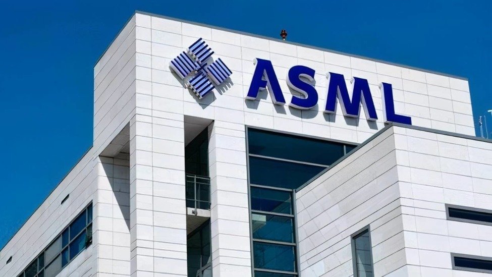 荷兰机构：ASML应按美国规则禁止雇佣特定国家求职者_凤凰网