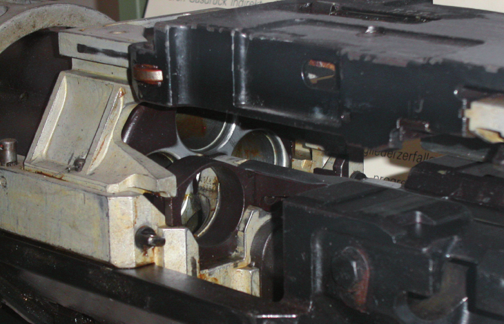 苏联AK-230双30mm舰载高炮，曾是苏联黑科技，无奈关键指标低_凤凰网