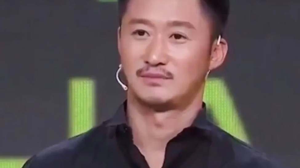 吴京要想挽回口碑，只有一条路_凤凰网