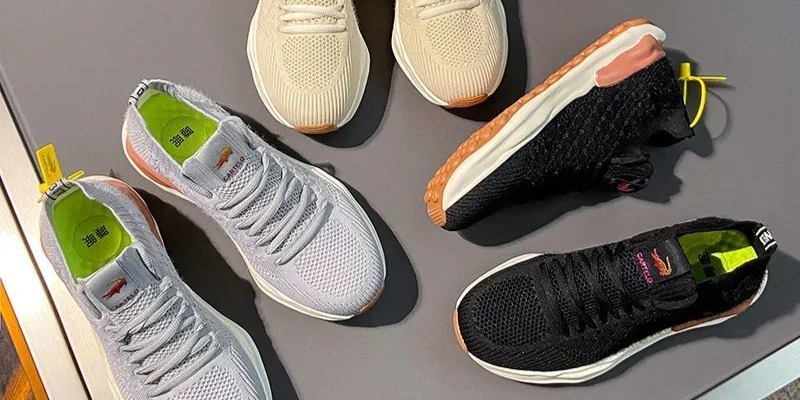 下雨“淋不湿”的飞织鞋，防污防泼水，舒适透气，好穿到不想脱凤凰网凰家尚品_凤凰网