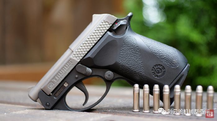 伯莱塔青春版——采用枪管翻转设计的.22LR口径陶鲁斯PT22手枪_凤凰网