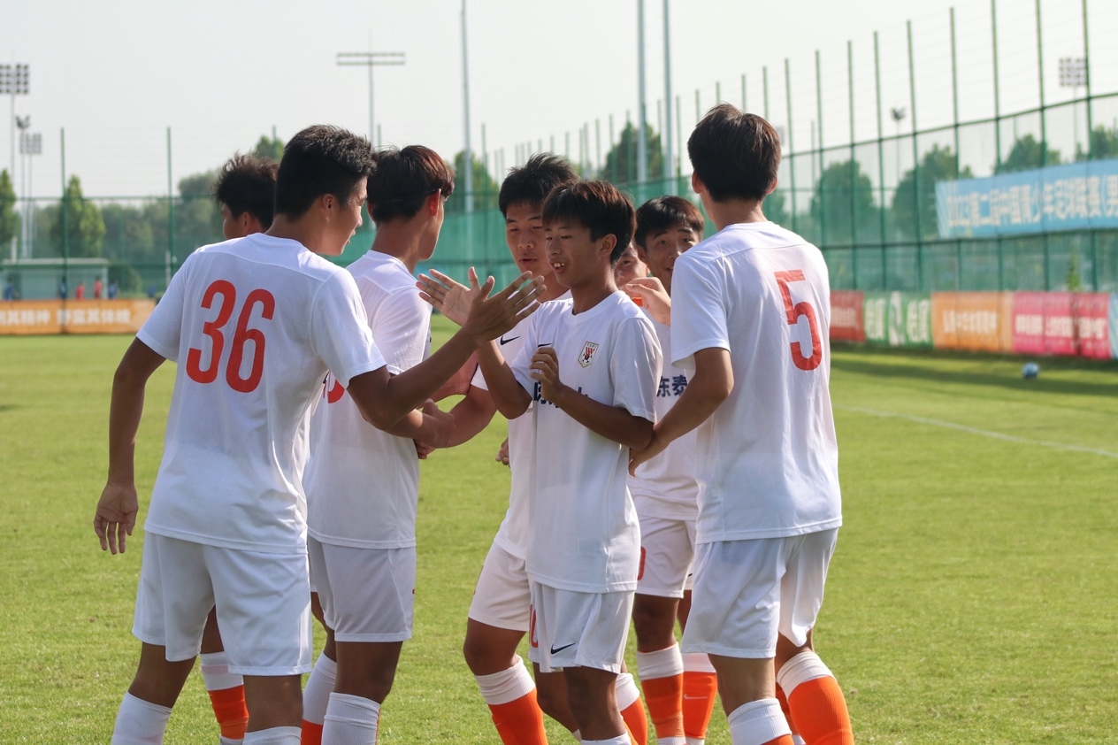 恒大、泰山巅峰对决，中青赛U15组冠军悬念10月揭晓_凤凰网