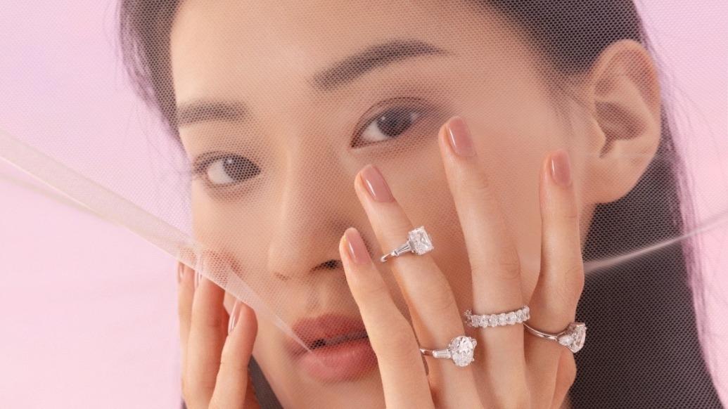 Cëvol：生而闪曜，为新世代女性打造无束缚的爱与闪耀_凤凰网