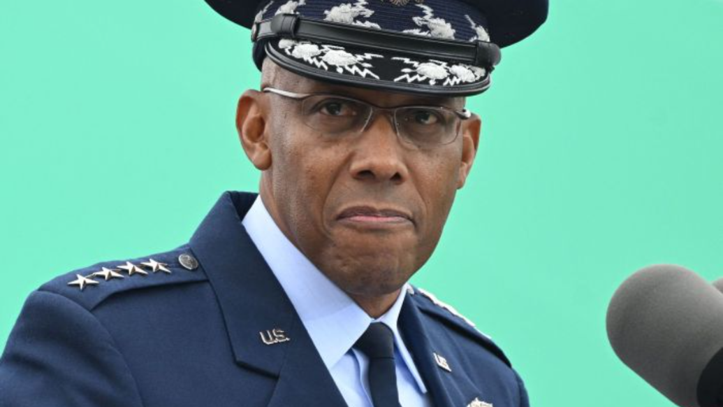 美军最高将领警告伊朗：不要卷入巴以危机扩大冲突_凤凰网