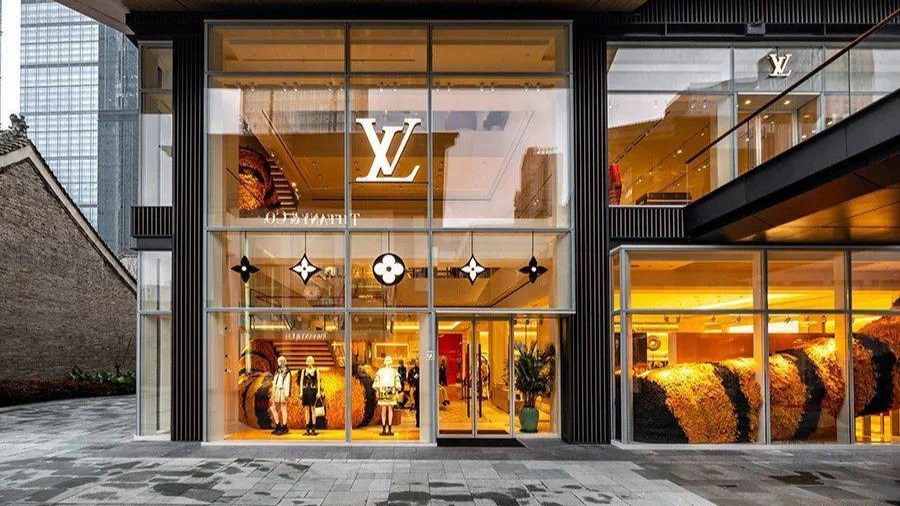 消失的LV：买奢侈品的人都去哪儿了？_凤凰网