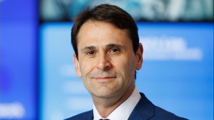 荷兰光刻机巨头ASML换帅，明年4月Christophe Fouquet将继任公司CEO｜硅基世界_凤凰网