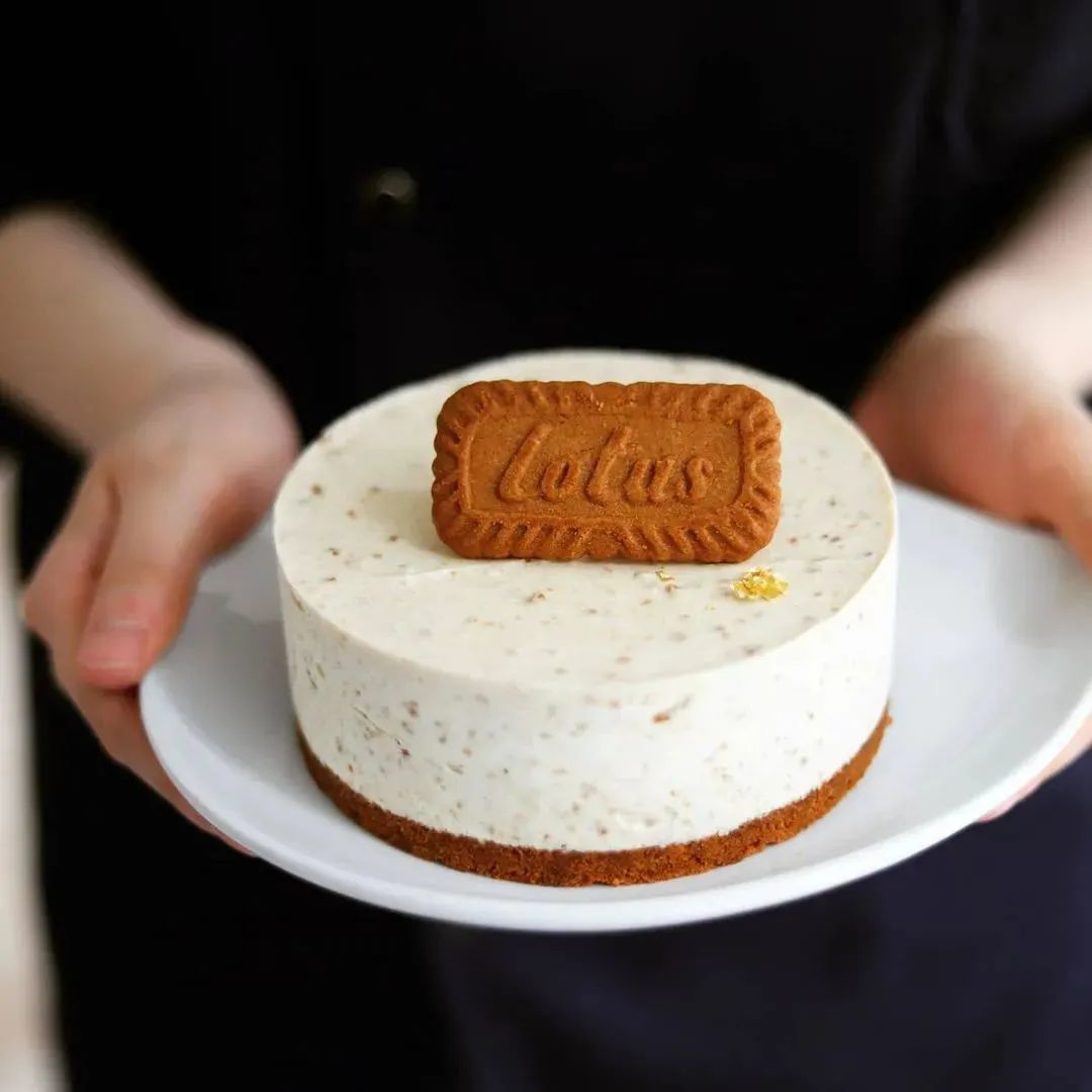 从咖啡伴侣到烘焙食材爆款，Lotus饼干为什么会火？_凤凰网