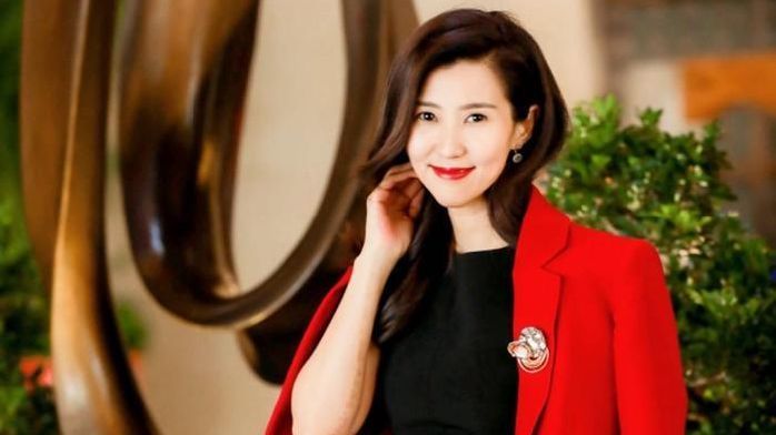 Glue Up创始人纪景姝专访：科技界的《繁花》“汪小姐”_凤凰网