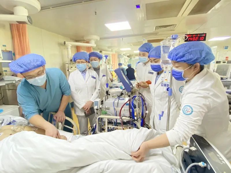 医讯 | 振奋人心！ECMO无缝对接PCI 心跳骤停2小时患者重见“阳光”凤凰网青岛_凤凰网