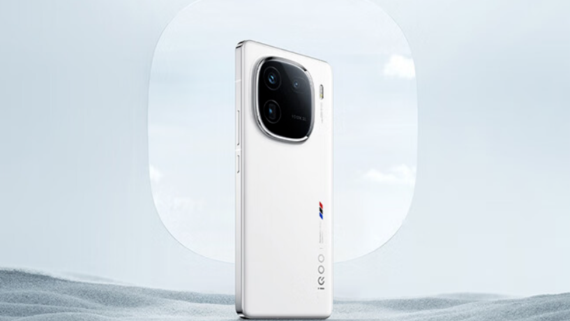 发布不到3个月，iQOO 12 12+256GB版机型降价200元：到手3799元_凤凰网