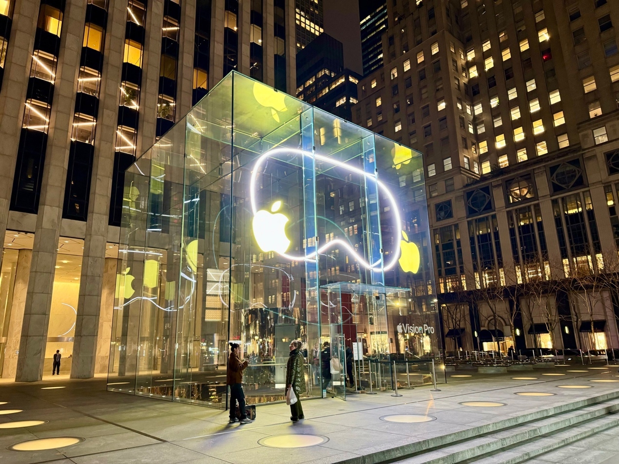 Apple Vision Pro今日正式开售 美东消费者将成全球首批用户_凤凰网