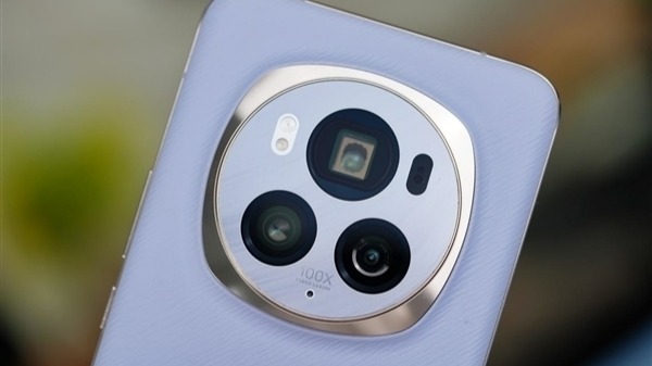 华为Mate 60 RS最强对手！荣耀Magic6 RSR保时捷设计渲染图出炉_凤凰网