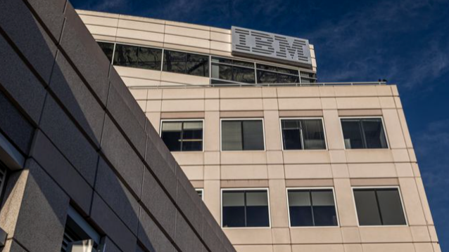 IBM开启新一轮全球裁员，并希望员工自愿离职_凤凰网