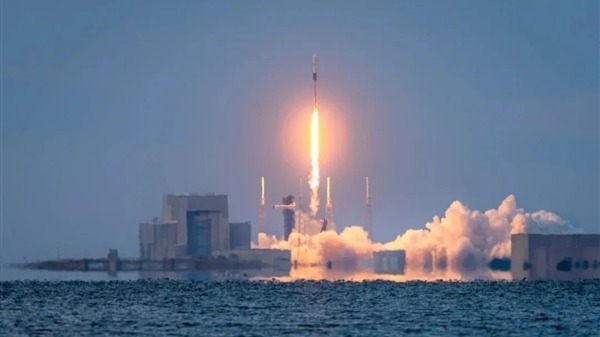 SpaceX 5小时内两次发射星链：总数逼近6000颗_凤凰网