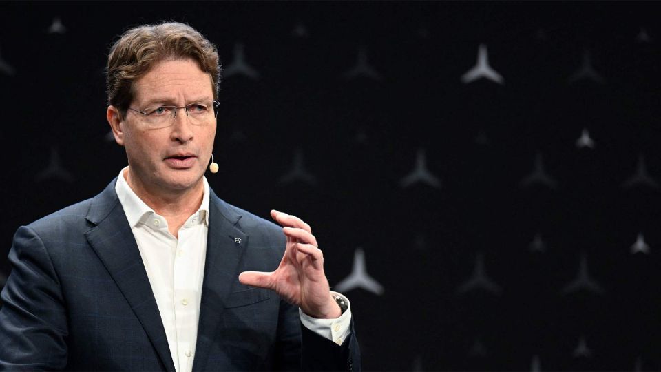 奔驰CEO喊话欧盟：应降低对中国电动车的关税_凤凰网视频_凤凰网