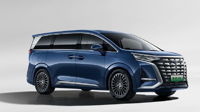 3月新能源MPV销量：腾势D9断崖式第一，小鹏X9第二，MEGA不及预期_凤凰网