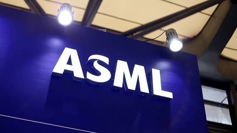 美国施压：不准向中国厂商提供光刻机维修服务！ASML回应服务正常_凤凰网