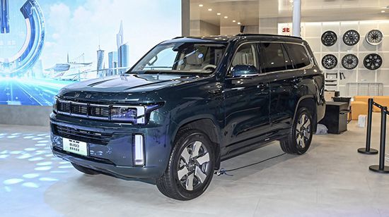 或售30万元以内 北京BJ60魔核电驱版6月上市_凤凰网