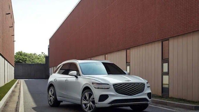 现款32.98万元起售，新款捷尼赛思GV70官图发布，内饰充满惊喜_凤凰网