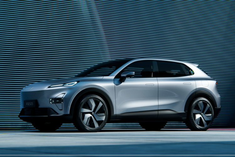 深蓝S05申报图曝光 定位紧凑SUV/增程+纯电两种动力_凤凰网