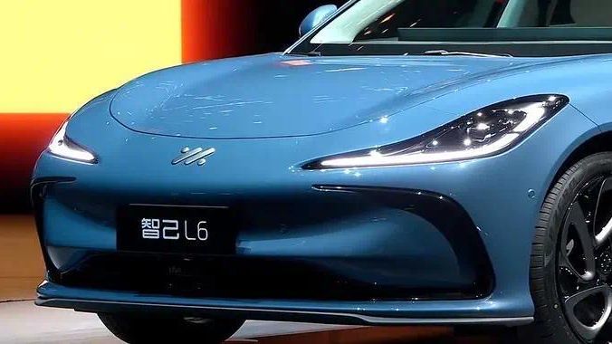 智己L6权益价19.99万元起！小米SU7，真危险了？_凤凰网