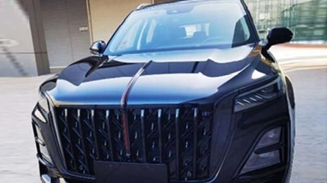 红旗确认：新HS5要来了！原厂“黑武士”超帅，现款4S优惠6万_凤凰网