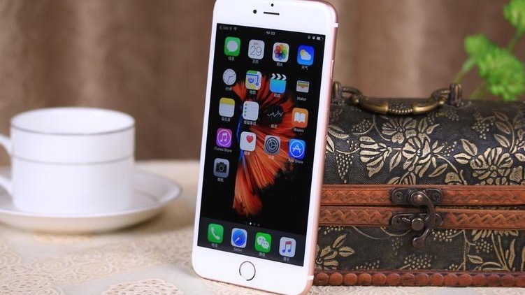 步mini后尘！曝苹果iPhone 16 Plus将是最后一代Plus机型_凤凰网