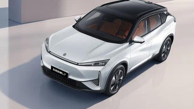 12万级混动SUV能跑1500km，东风风神L7正式上市_凤凰网