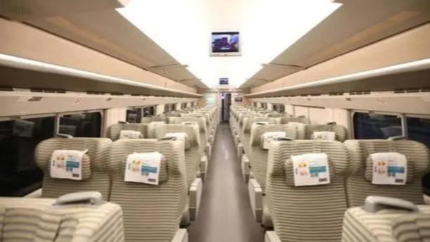 高铁新增“优选一等座”选项？12306客服：涉及2种车型，具体开行时间暂未接到通知_凤凰网视频_凤凰网