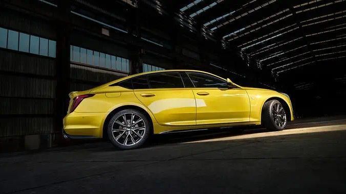 3系、C级不香了！CT5降至21万多起，237马力+10AT，7.3秒破百_凤凰网