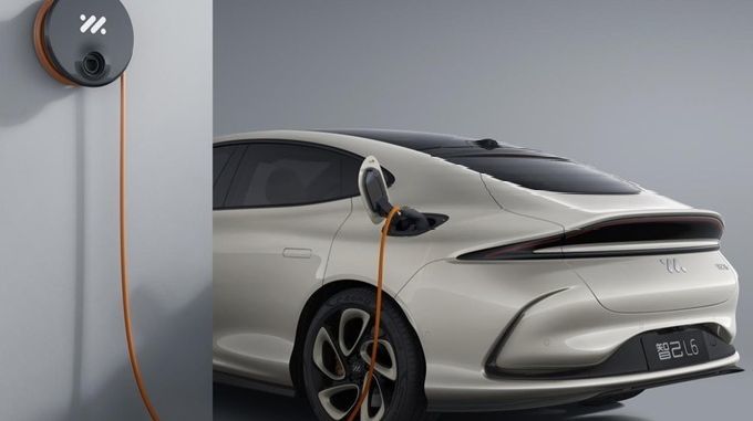 比起极氪007、小米SU7、理想L6，为何智己L6可以闭眼冲？比起极氪007、小米SU7、理想L6，为何智己L6可以闭眼冲？_凤凰网