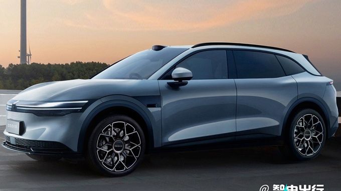 极氪007“SUV”版现身欧洲！确认明年推出/pk特斯拉_凤凰网