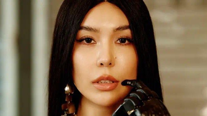 Jessica Du，失去了一只手，内心的拼图却完整了_凤凰网