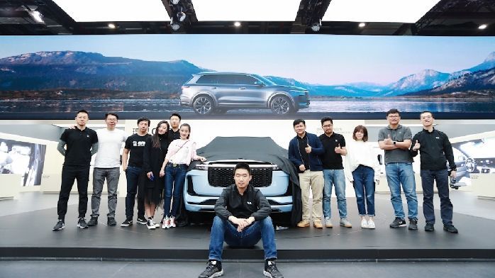 理想汽车7月内全量推送无图NOA 发布端到端+VLM全新自动驾驶技术架构_凤凰网