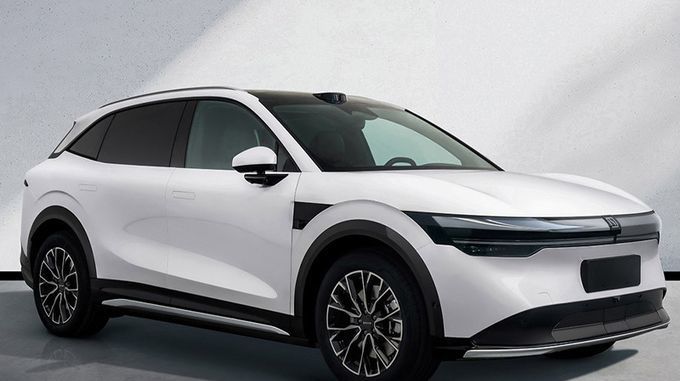 极氪007“SUV版”8月上市！销售：或卖22.99-29.99万_凤凰网