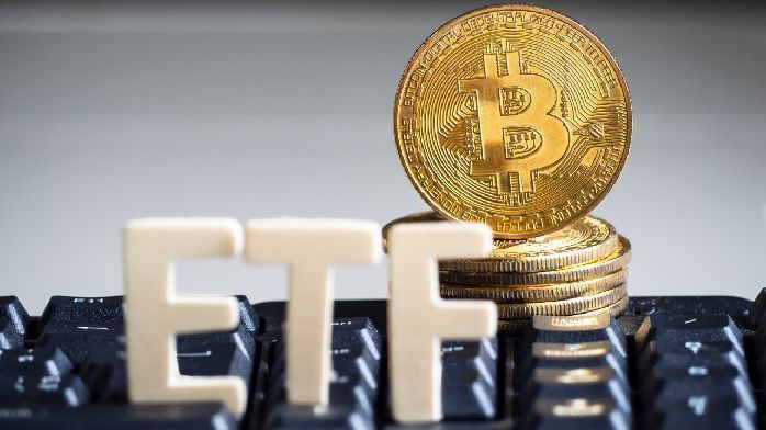 汇丰带头投资中东！2只沙特ETF上市就涨停，“2030愿景”隐藏哪些投资机会？_凤凰网财经_凤凰网