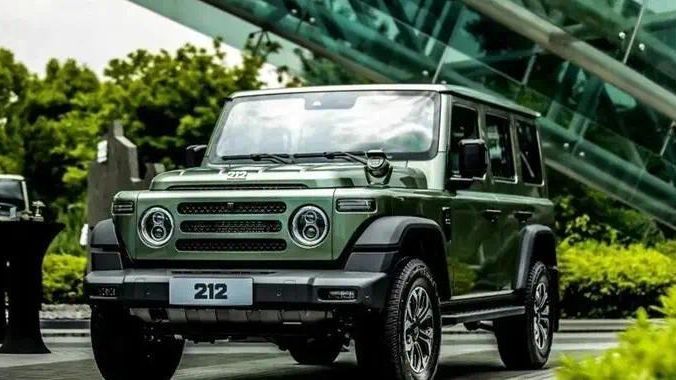 硬派SUV 212回归，还有出头的机会吗？_凤凰网