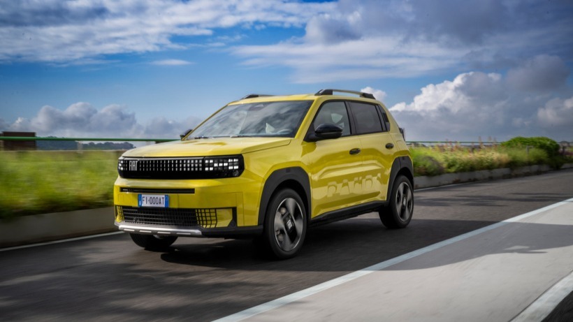 Stellantis上半年净利润56.5亿欧元：同比下降48%，今年推出不少于20款新车_凤凰网