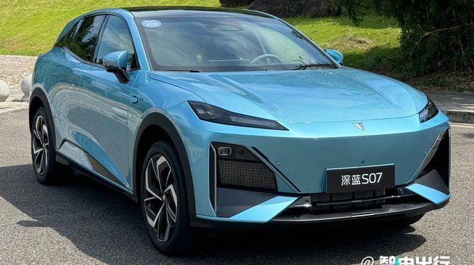 深蓝S07后天上市！升级3C超充电池+华为乾崑智驾_凤凰网