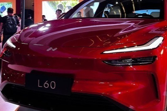 乐道L60售20.69万起！租电便宜8.6万，还看Model Y？_凤凰网