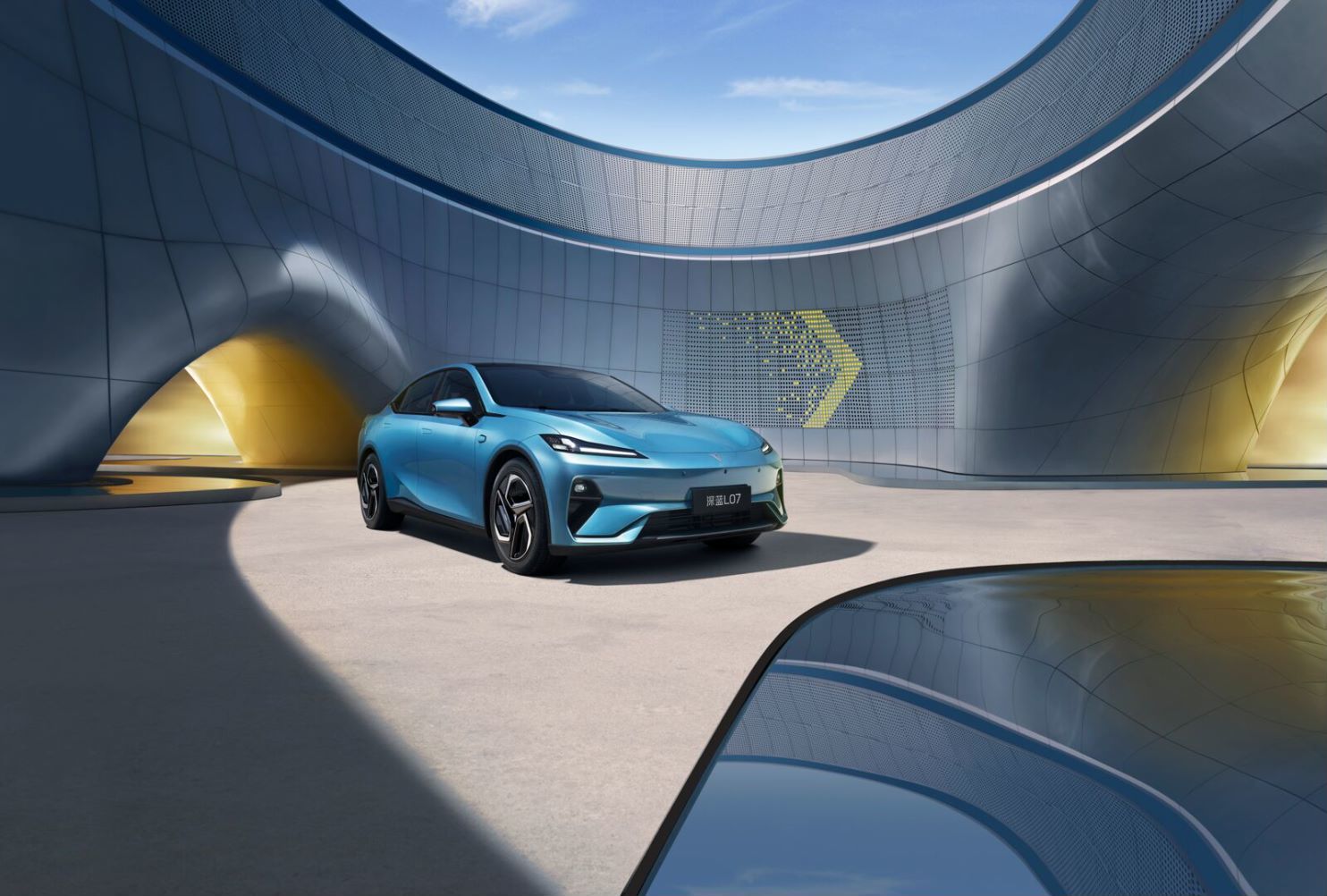 深蓝L07正式上市，售价15.19万元起_凤凰网