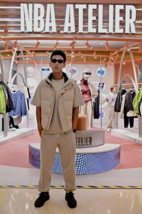 NBA ATELIER首秀亮相三里屯太古里——限时快闪店盛大启幕，引领运动美学新风潮！_凤凰网