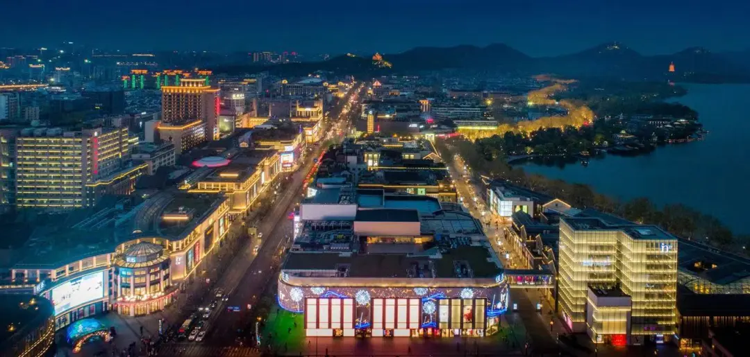 in77升级为产品线 银泰商业管理集团加速商业布局凤凰网安徽_凤凰网