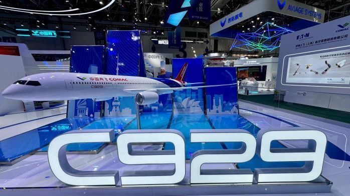 中国国产宽体客机C929签约全球首家用户 正开展初步设计_凤凰网