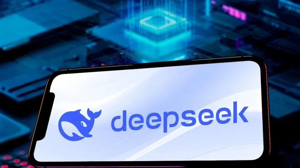 夜袭Open AI！DeepSeek开源最强推理模型R1，再震欧美同行_凤凰网