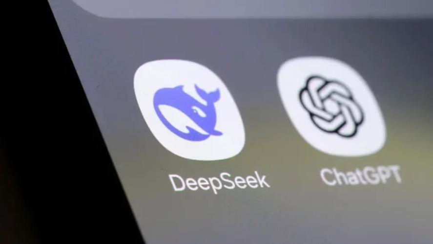 DeepSeek超ChatGPT成全球增长最快AI应用！下载破4000万，日活超豆包登顶中国No.1_凤凰网