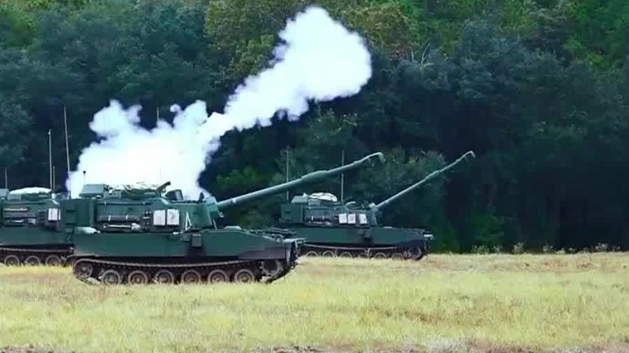 美军计划采购689辆M109A7自走炮，并将服役年限延长至2050年_凤凰网视频_凤凰网